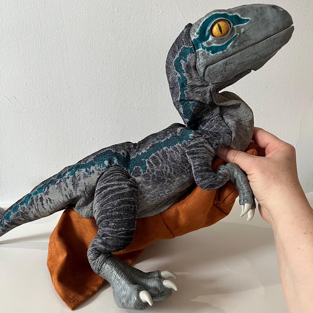 Jurassic Velociraptor Dinosaur Dino Plastic Animatronic Hand Puppet ...