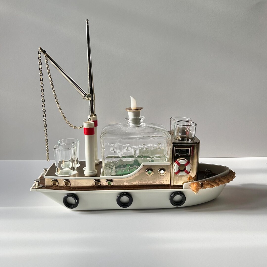 Vintage 1960's Rare Musical Ship Drink Decanter Sailing Boat Tug Boat ...