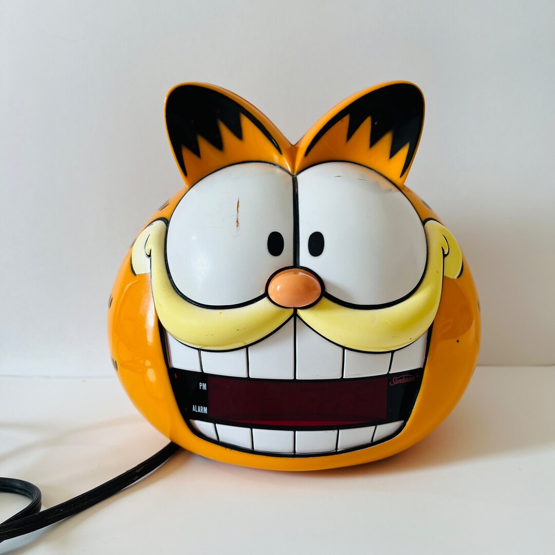 Vintage Garfield the Cat Alarm Clock by Sunbeam Jim Davis Rare ...