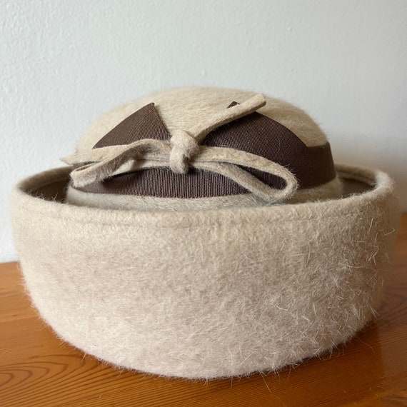 Vintage 1960s Italian TOSCANO Ermine Fur Felt Hat Cre… - Gem