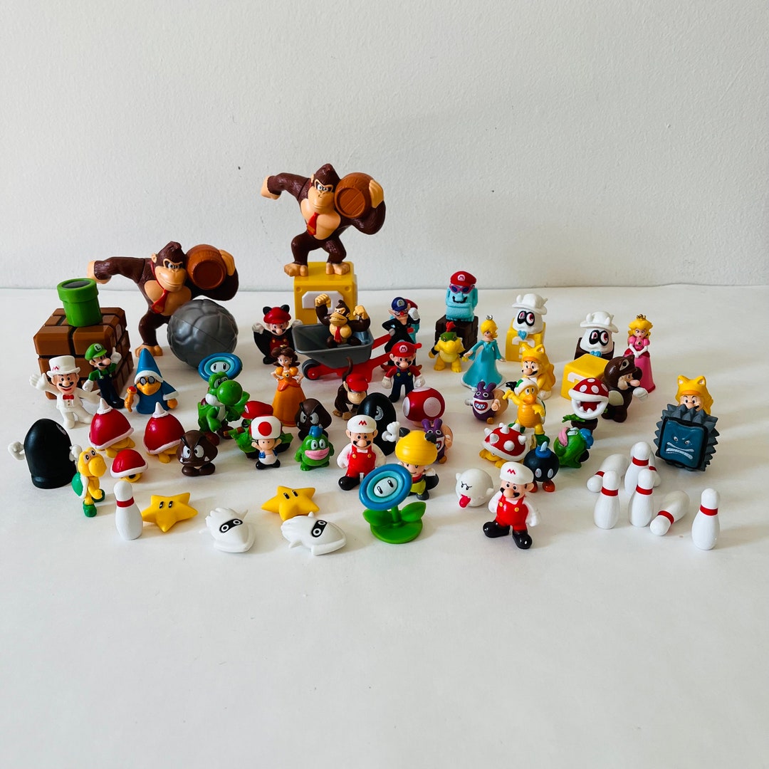 Vintage Nintendo Super Mario Bros Jumping Mario Toys Nintendo Super ...
