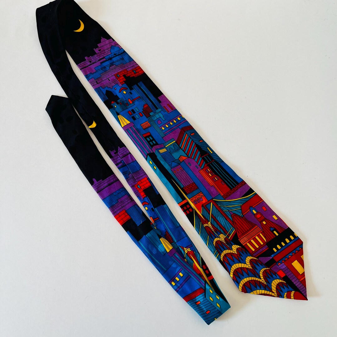 Vintage Addiction City Scape Night Sky Moon Art Tie 100% Silk Tie Neck ...