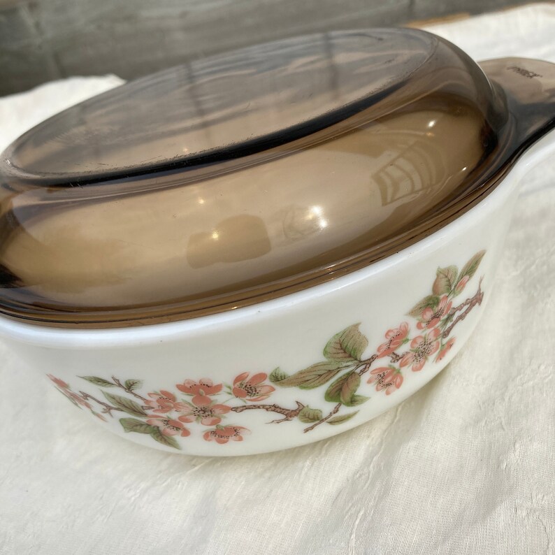 Pyrex Vintage Cherry Blossom Pyrex Round Casserole Dish JAJ - Etsy
