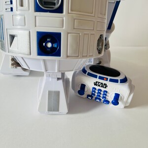 Vintage Collector's Thinkway Toys Star Wars R2 D2 Big Figure RC Star ...