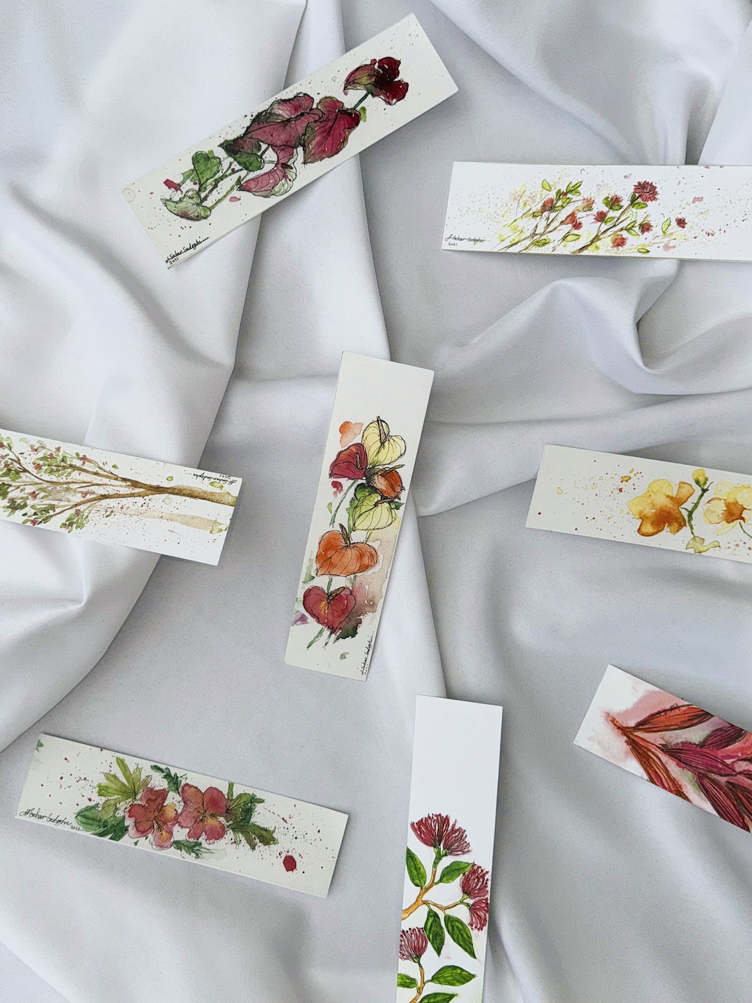 Hawaiian Floral Watercolor Bookmarks - Etsy
