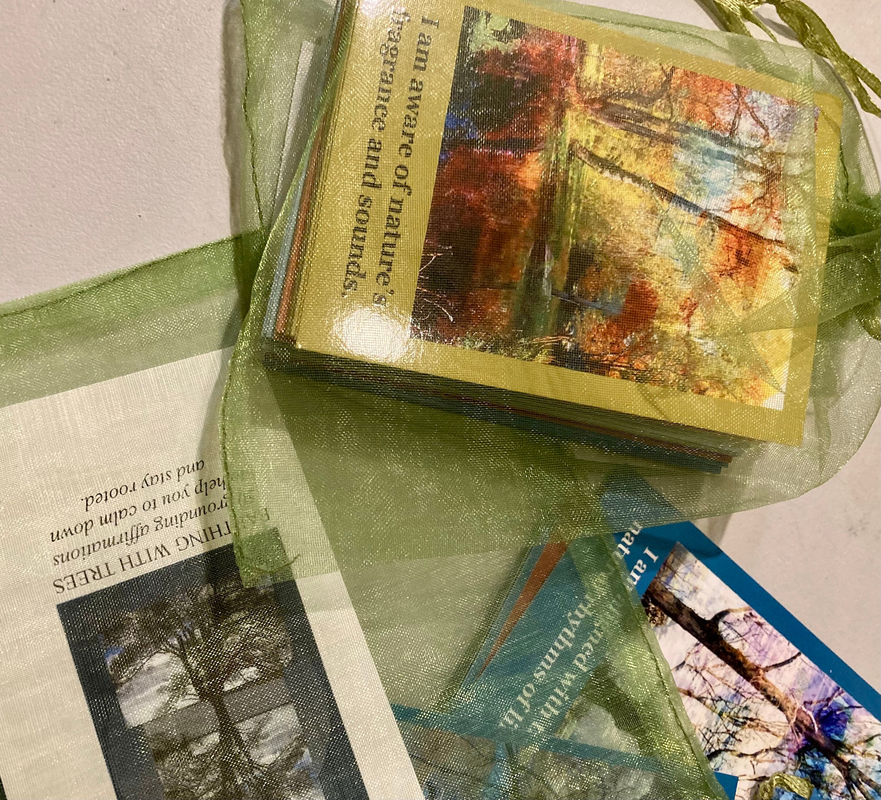 Earthing With Trees Oracle Deck Grounding Affirmations to Help You to ...