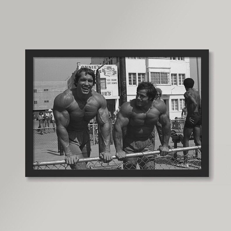 Arnold Schwarzenegger Franco Columbu Muscle Beach Black and White ...