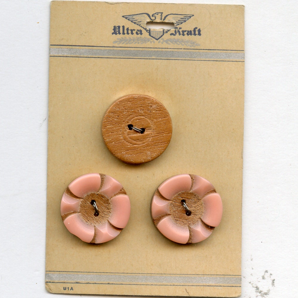 Set of 3 1930s Art Deco Buttons Vintage Pink ROSE Casein and WOOD 7/8 ...