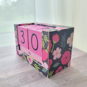 Perpetual Wooden Block Calendar, Pink Wild Roses Flowers, Black, Pastel ...