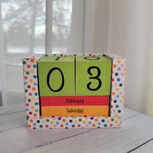 Wooden Perpetual Block Calendar, Month and Day Desk Calendar, Tutti ...