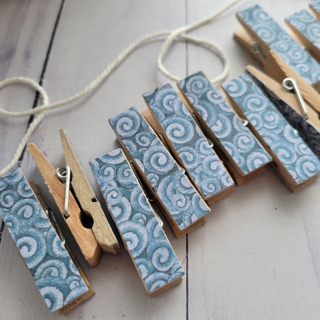 Picture Clothesline, Chunky Little Clothespin Clips W Twine, Beach ...
