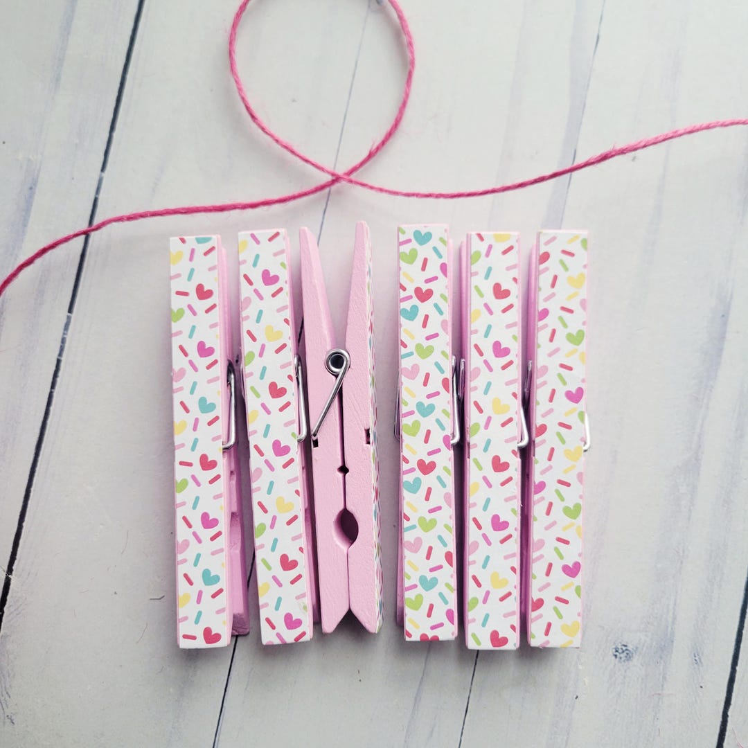 LARGE Photo Clothesline, Baby Shower Gift Games Cards, Banner Bunting ...