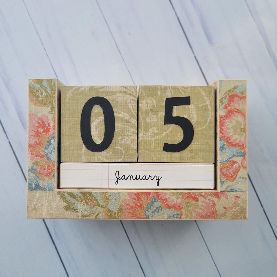 Perpetual Wooden Block Calendar, Farmhouse Rose, Shabby Chic, Blue ...