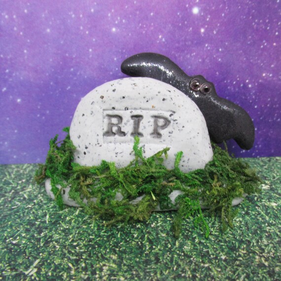 Miniature RIP Headstone With a Black Bat and Moss - Etsy