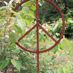 Outdoor Metal Peace Sign Garden Art Five and One Half Feet Tall - Etsy