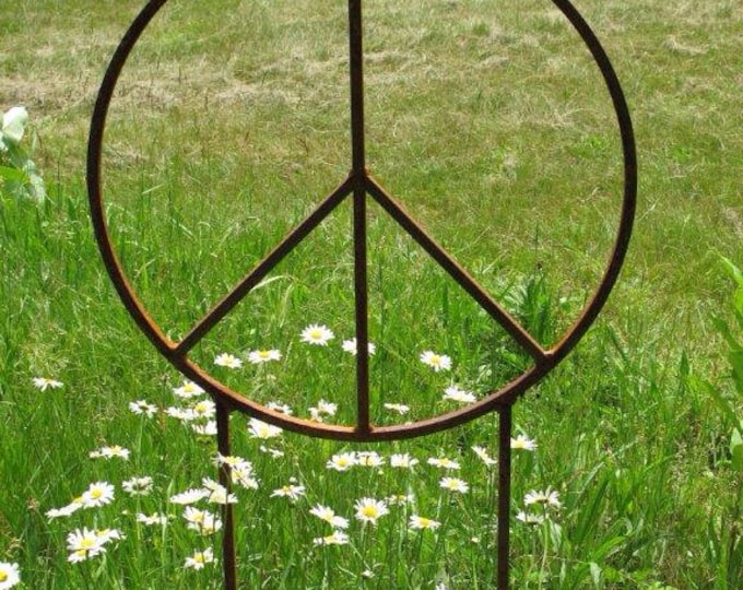 22 Inch Diameter Garden Art Peace Sign -4 1/2 Feet Tall- Rustic Outdoor ...