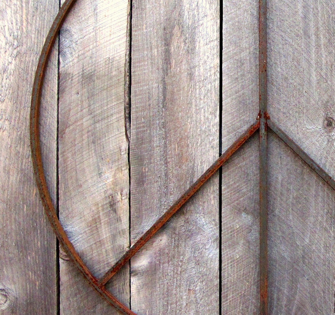 22” Steel Peace Sign Wreath or Wall Art- Rustic Sculpture for Indoors ...