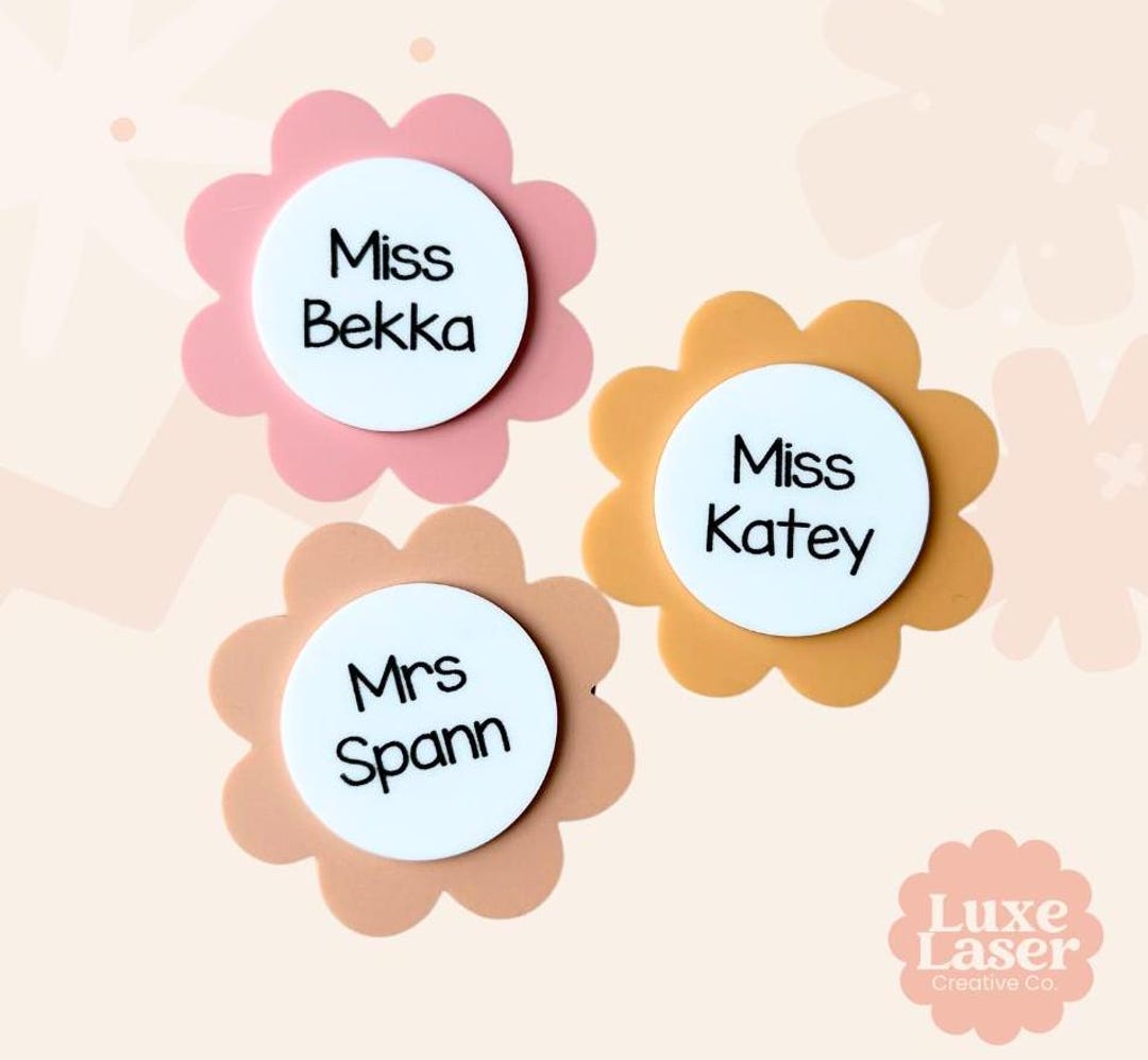 Daisy Badge , Flower Name Badge, Work Badge, Name Tag, Name Badge ...