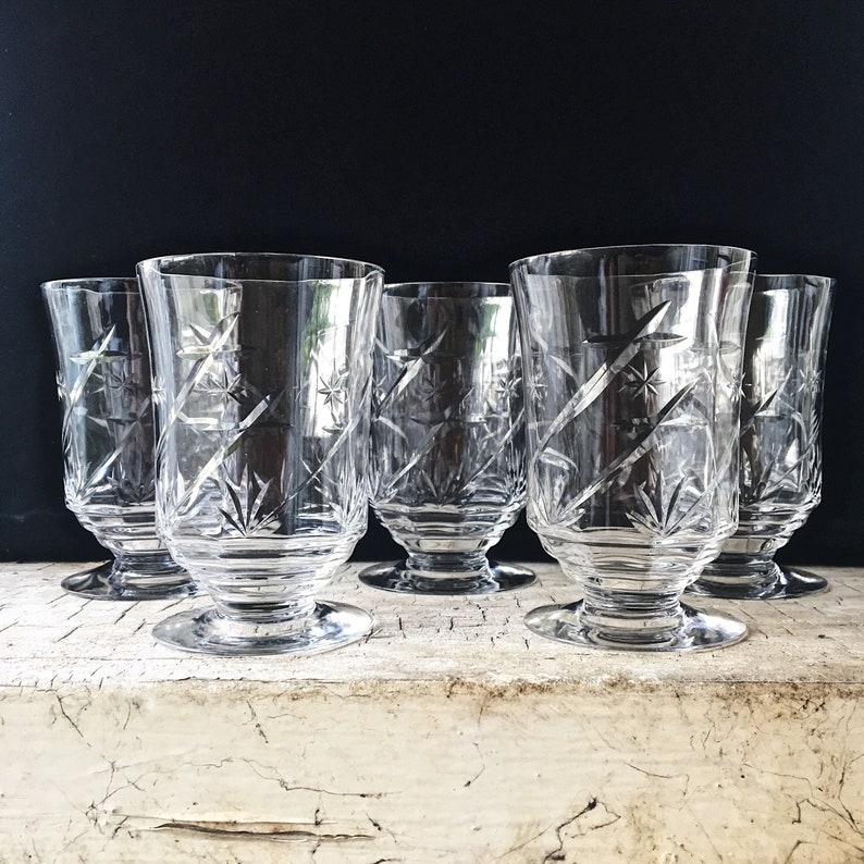Delicate Vintage, Etched, Footed Glasses, Set of 5 - Etsy