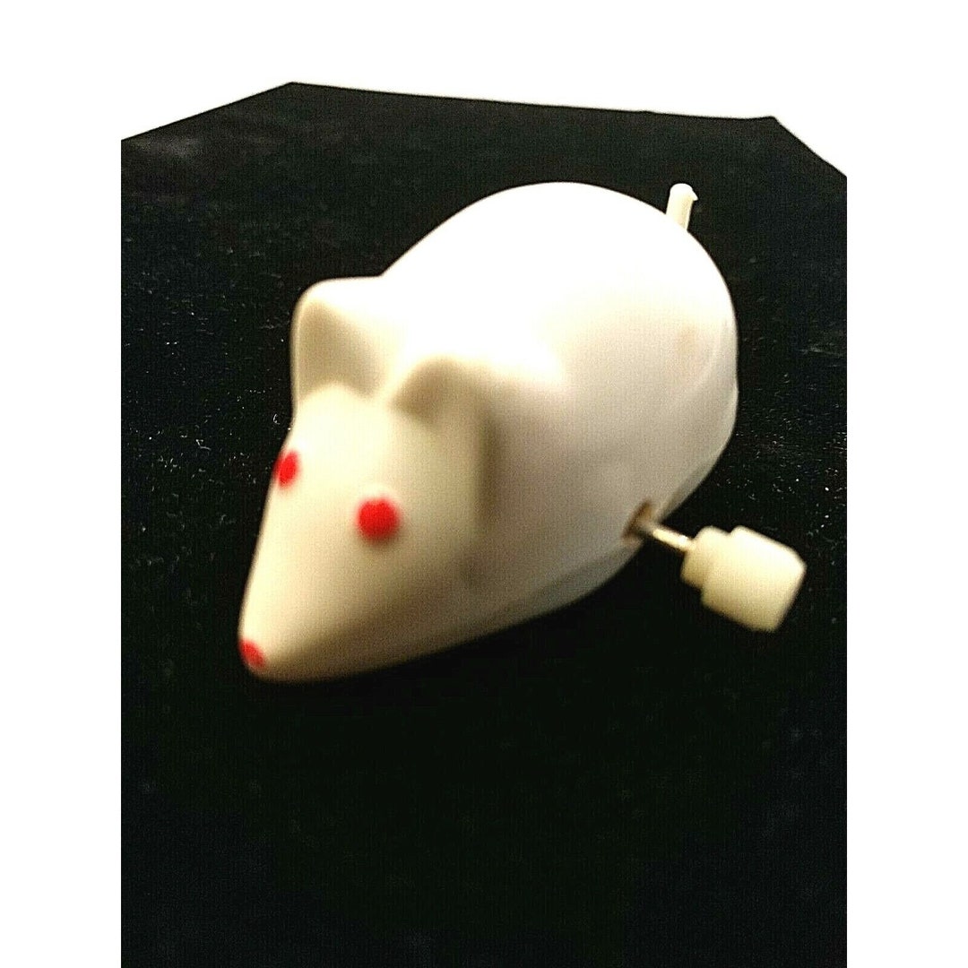 WIND UP MOUSE White Plastic Toy Tail Red Eyes Nose 2 in As-is China ...