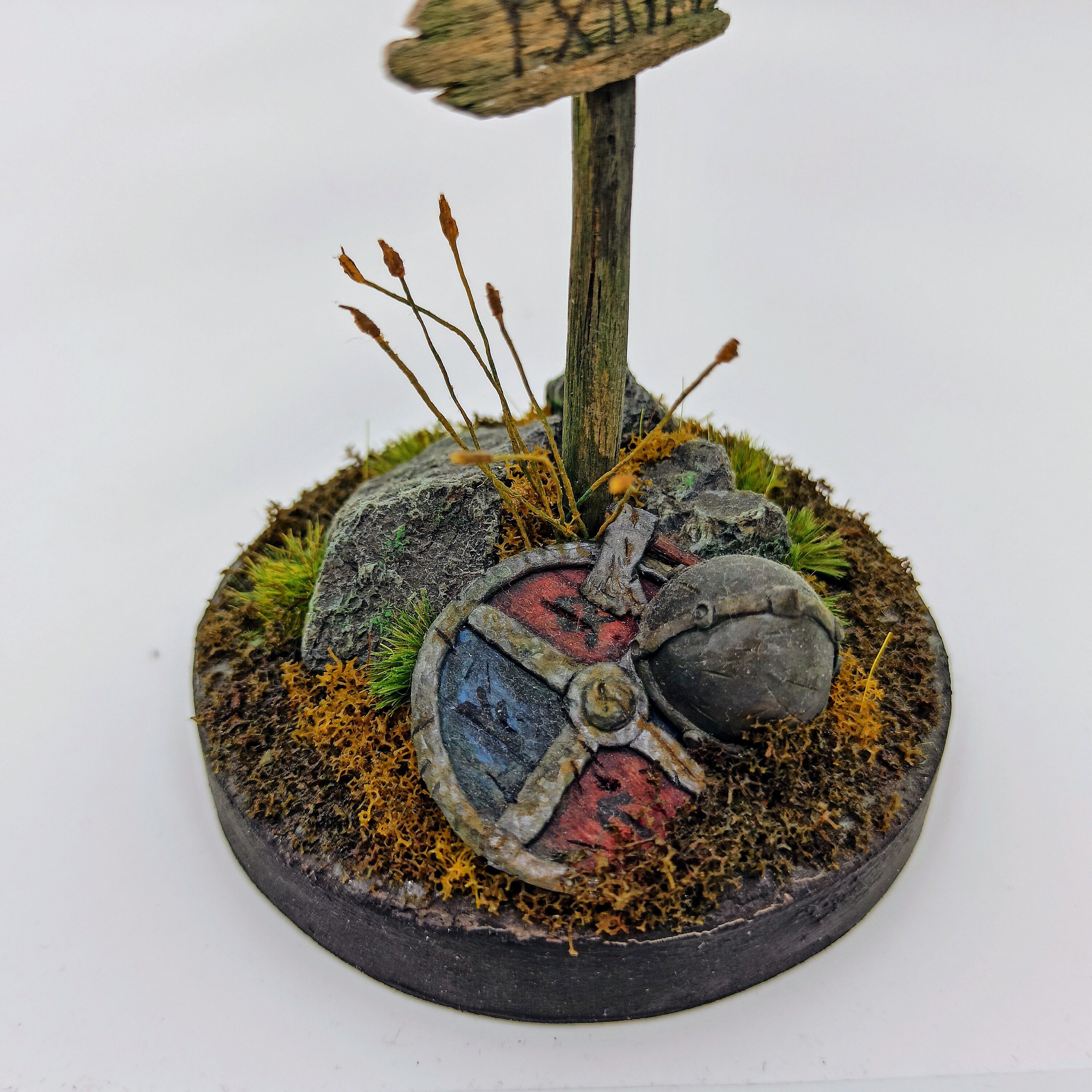Viking-themed Diorama: Fallen Warrior’s Way - Etsy