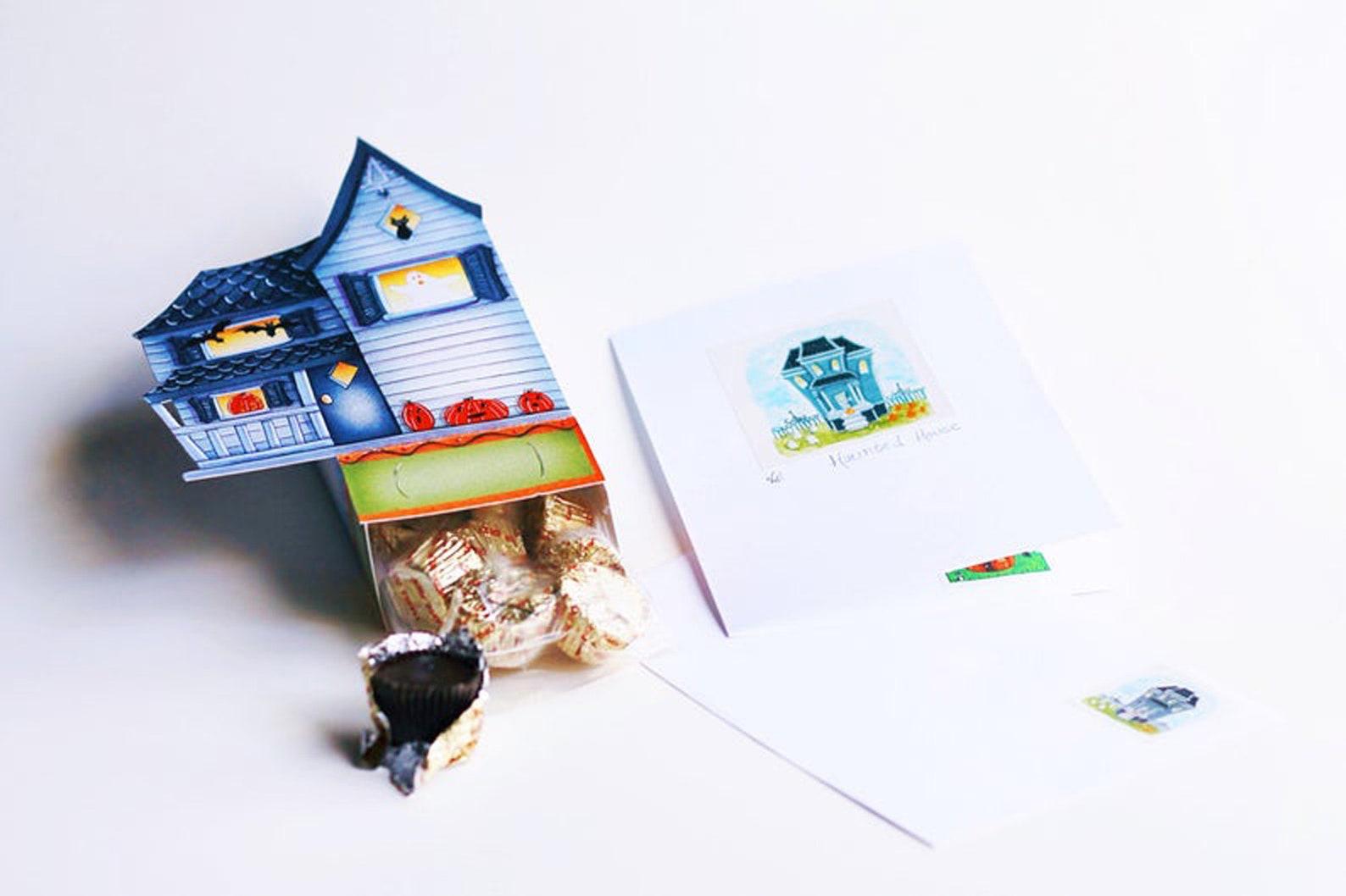 Haunted House Halloween Candy Box: Assembled Party Favor - Etsy
