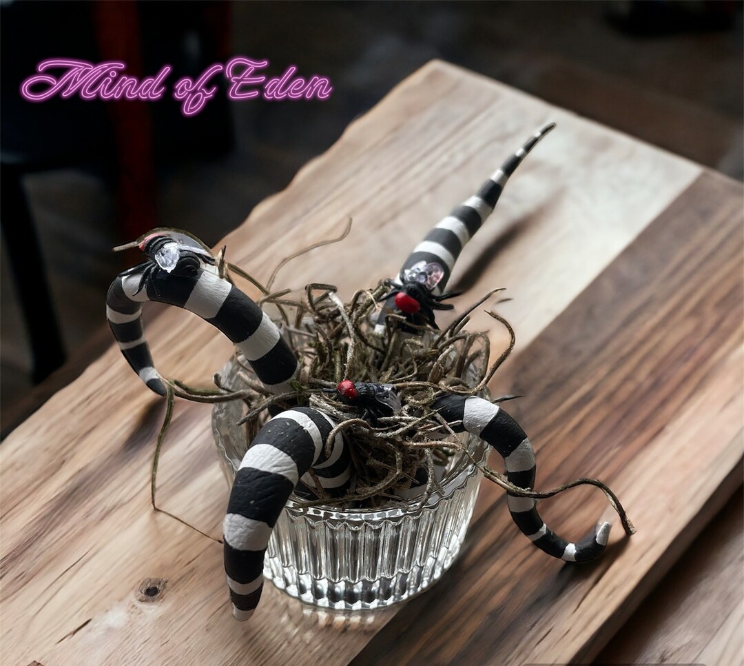 Beetlejuice Sandworm. - Etsy