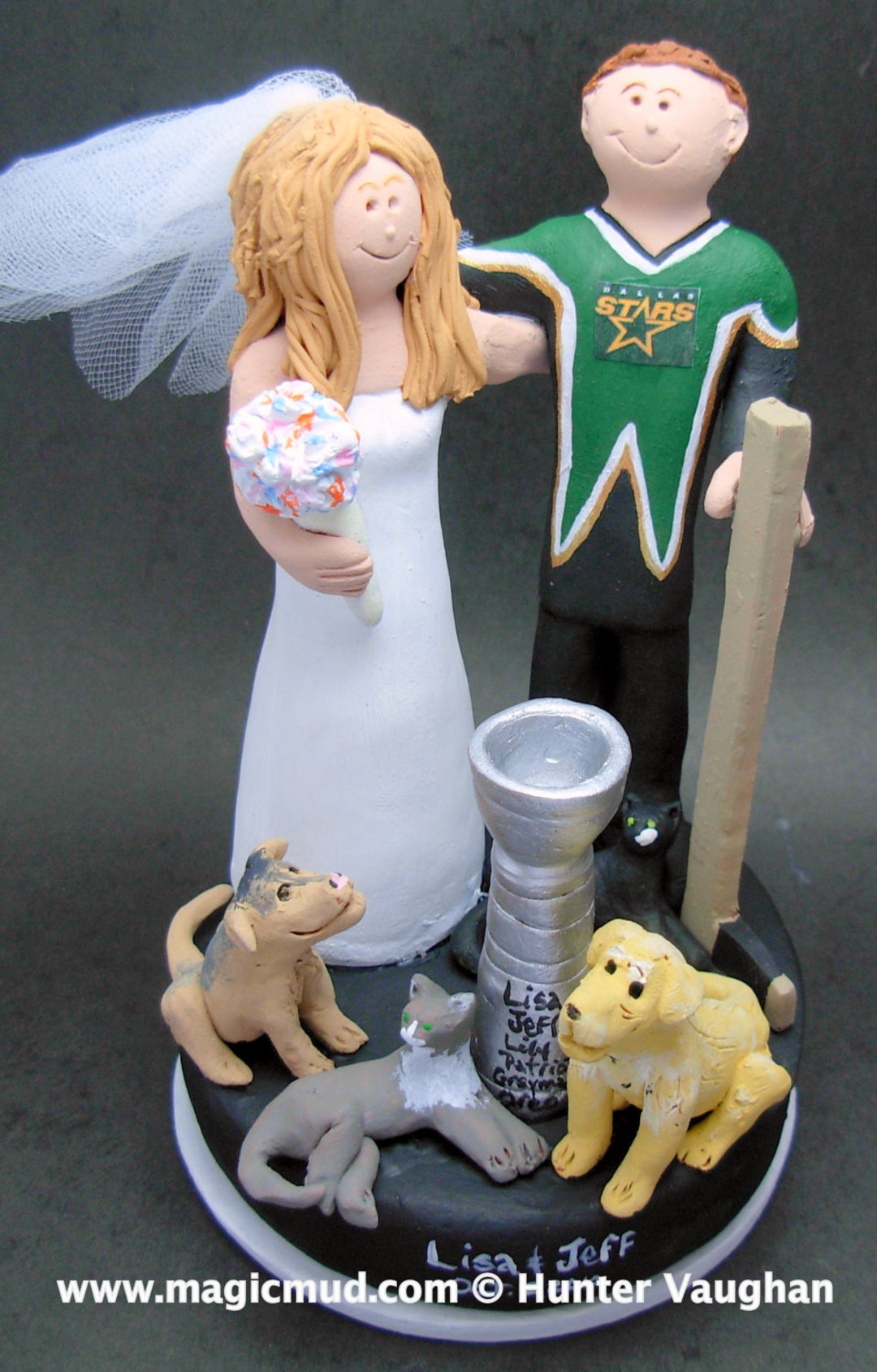 Dallas Stars Hockey Wedding Cake Topper, Hockey Bride and Groom Wedding ...