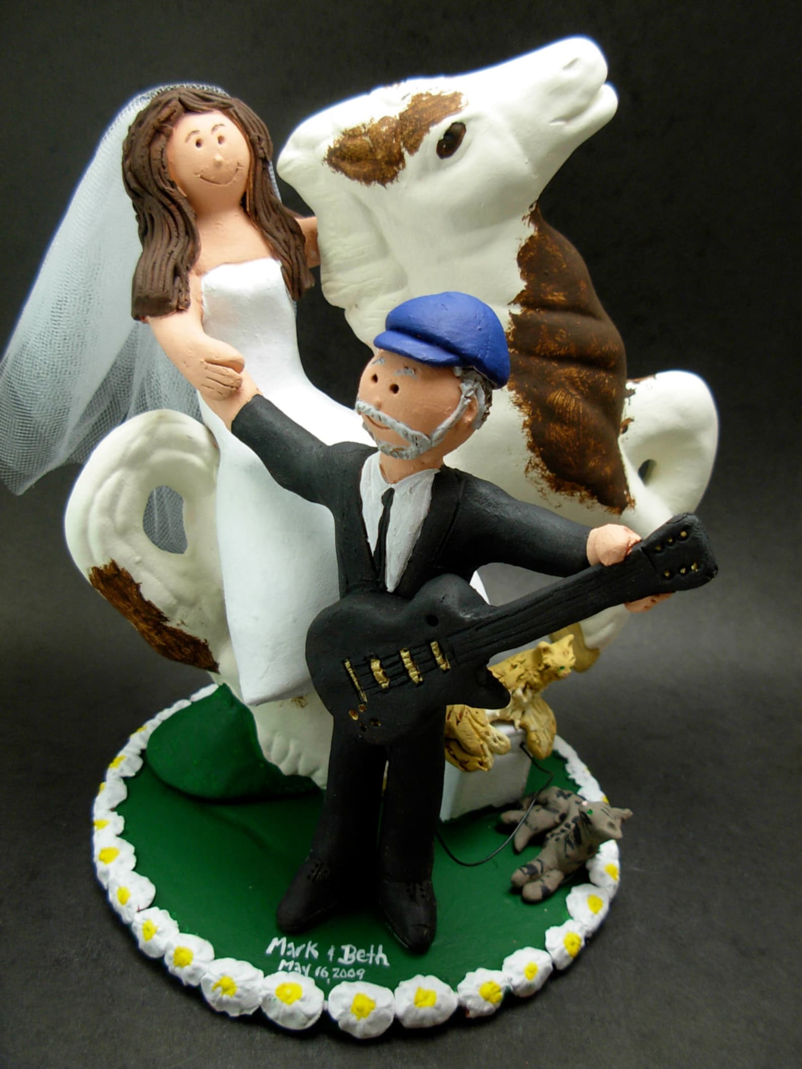 Horseback Riders / Equestrian Wedding Cake Topper, Bride and Groom on ...