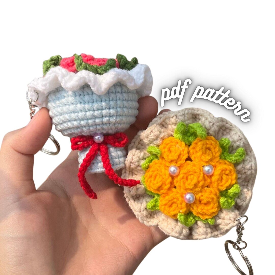 Crochet Mini Flower Bouquet Keychain Pattern: Amigurumi Floral Keyring ...