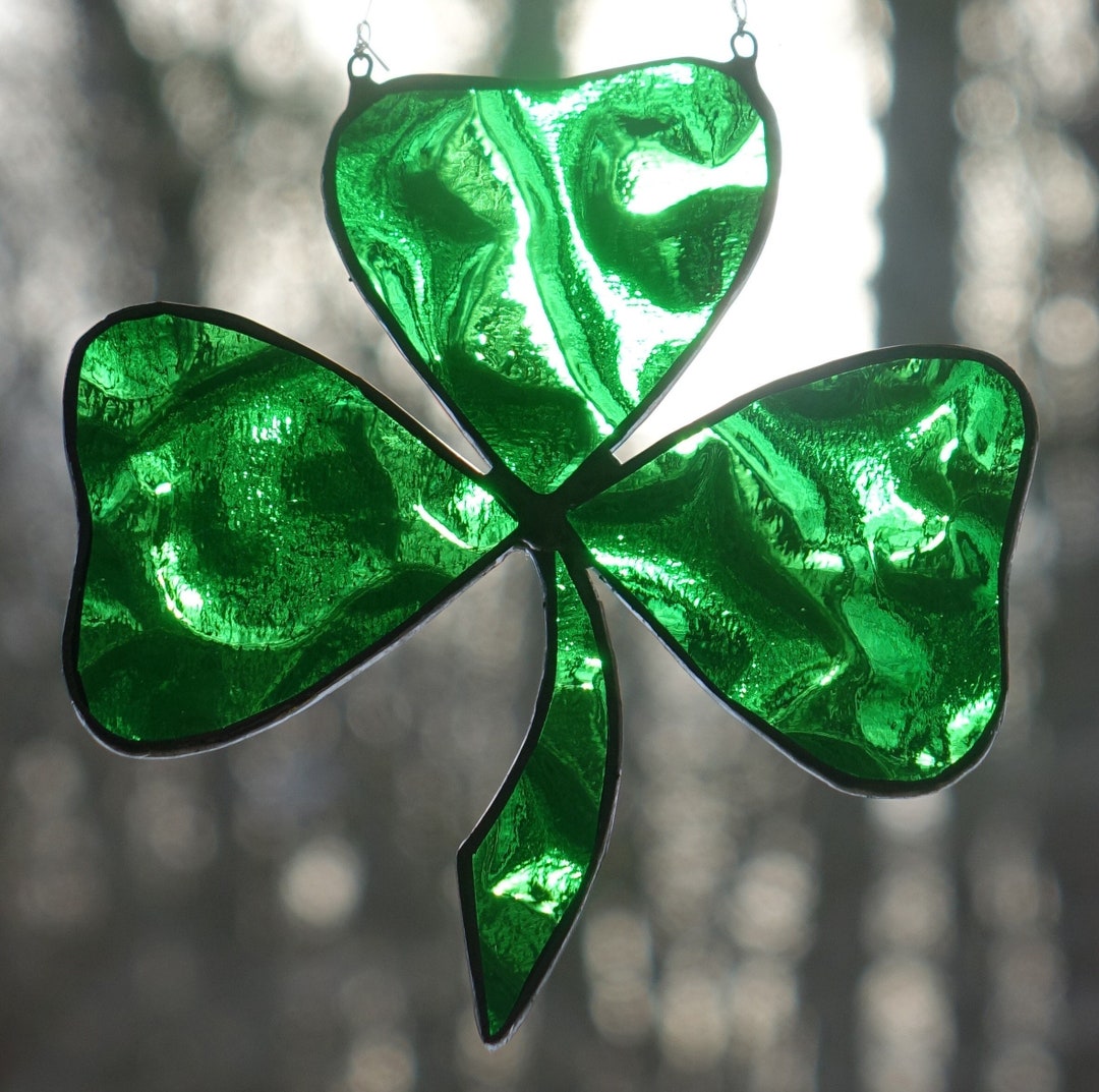 Stained Glass Enchanted Shamrock Sun Catcher - Etsy
