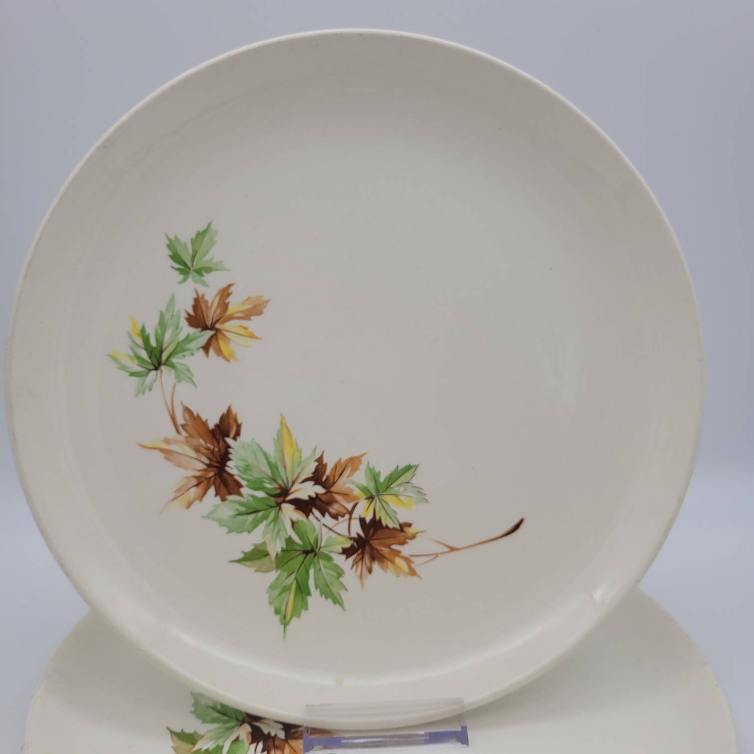 Maple Leaf Dinnerware