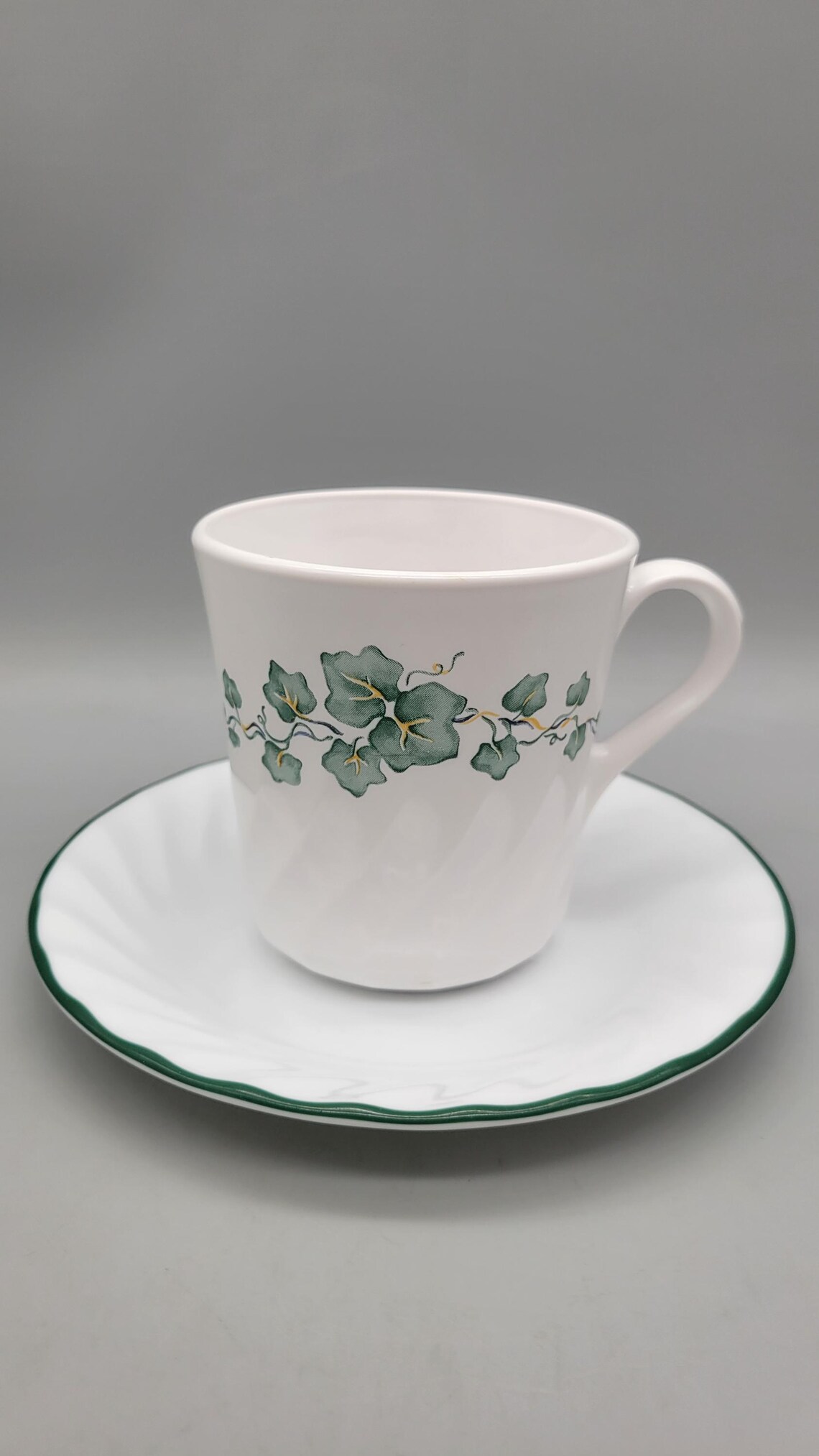 Vintage Corelle Dinnerware Set Corning Ware Callaway Ivy - 20 Piece ...