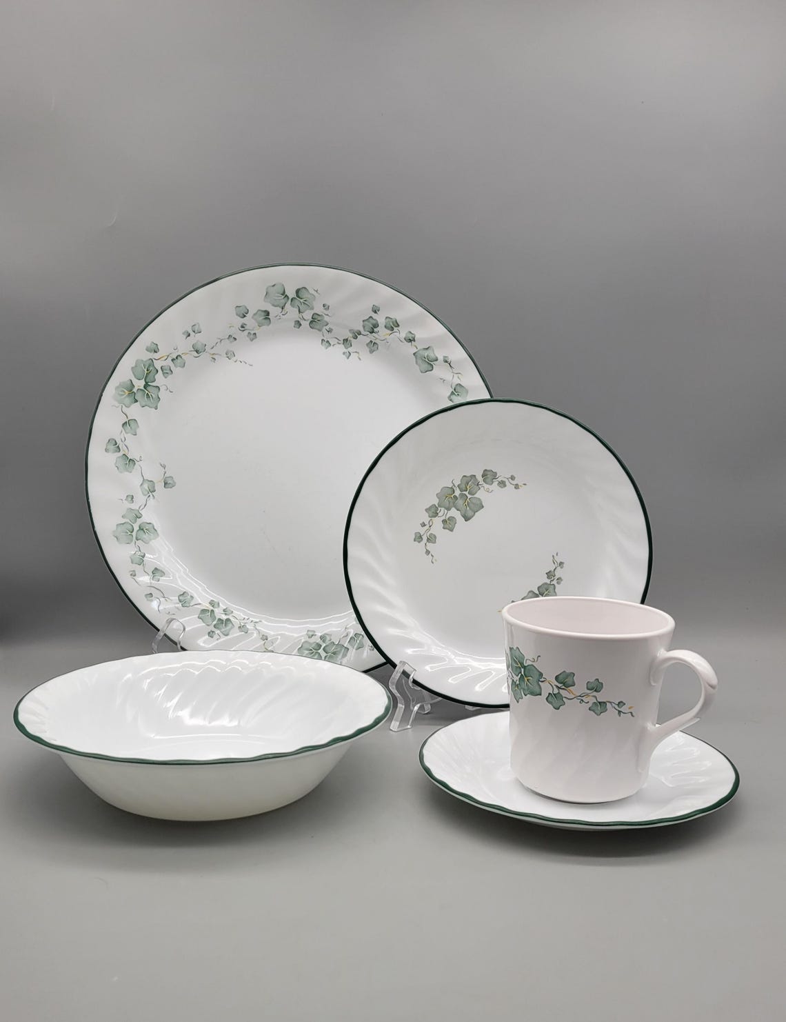 Vintage Corelle Dinnerware Set Corning Ware Callaway Ivy - 20 Piece ...