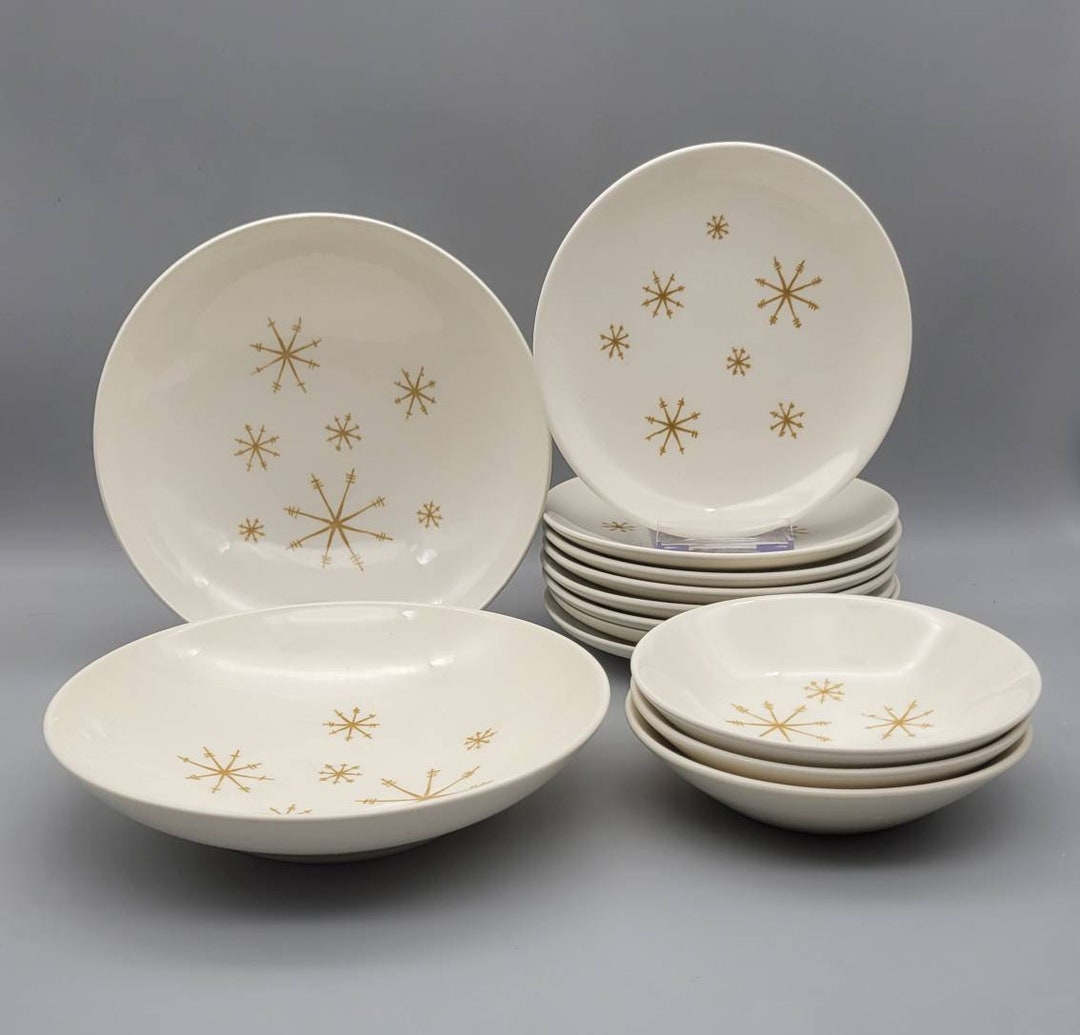 Vintage Royal China Ironstone Star Glow Plates & Bowls Vintage Atomic ...