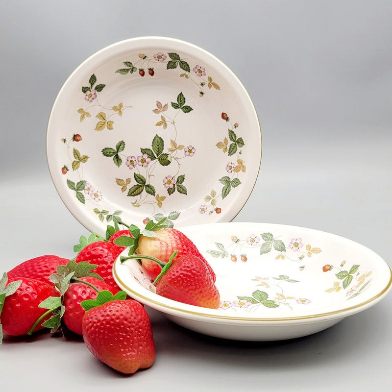 Strawberry Bowls - Etsy