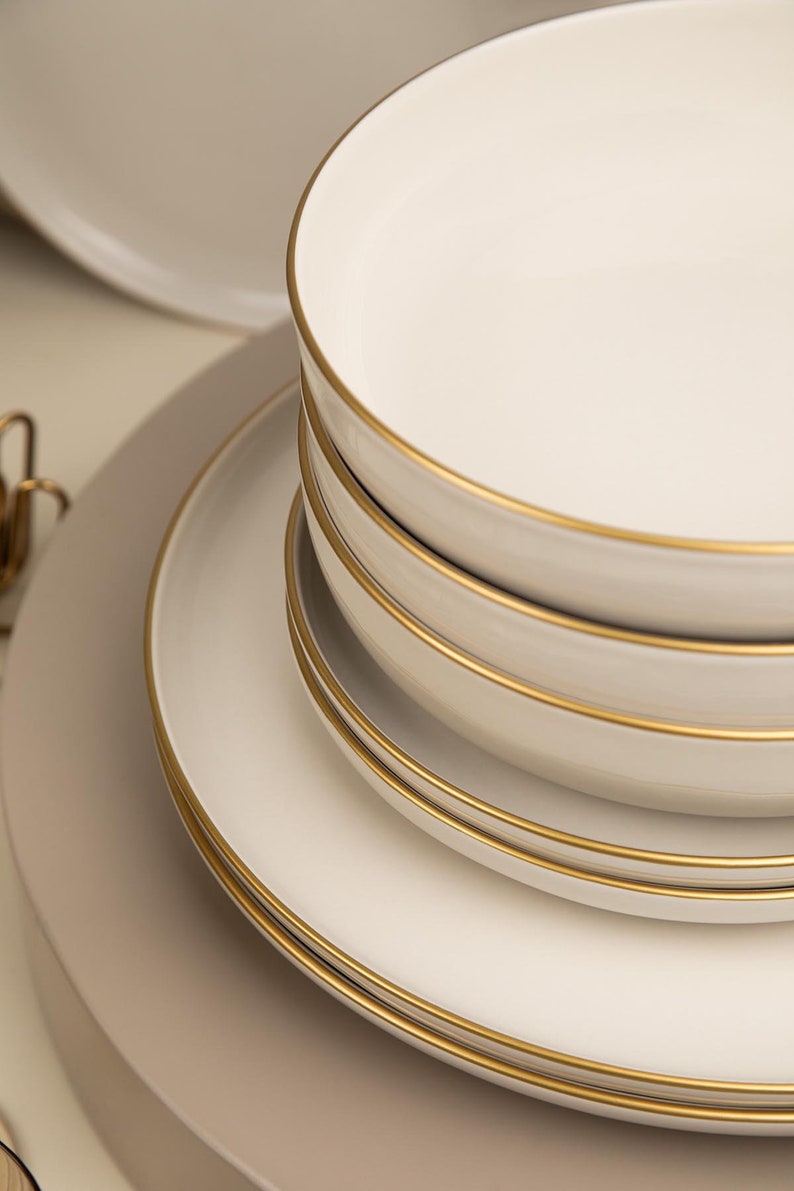 Custom Design Porcelain Dinner Set Available in 1, 6, 8, 12 Person ...