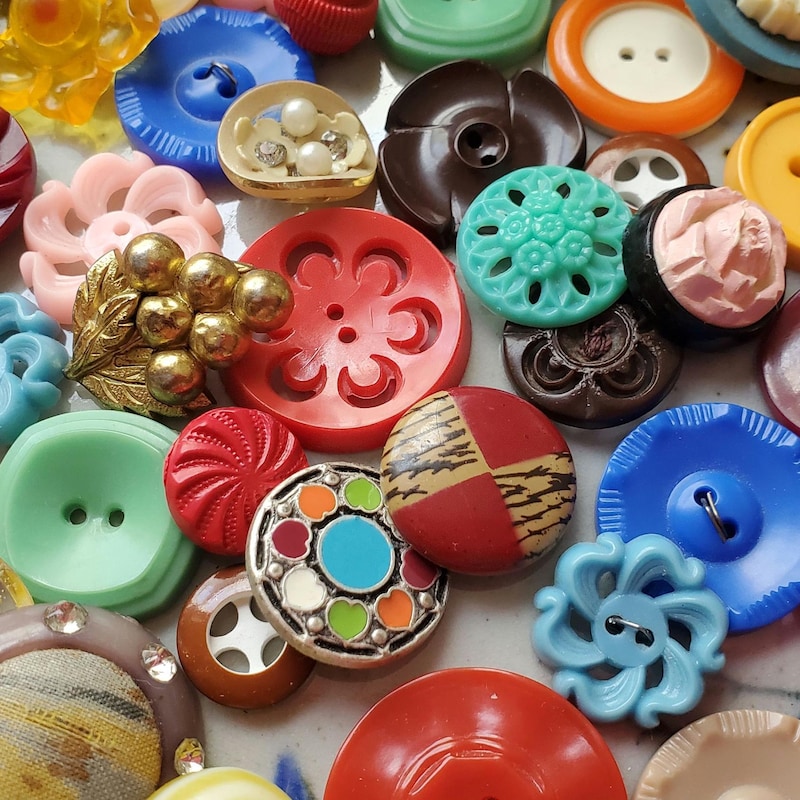 Vintage Buttons - Etsy