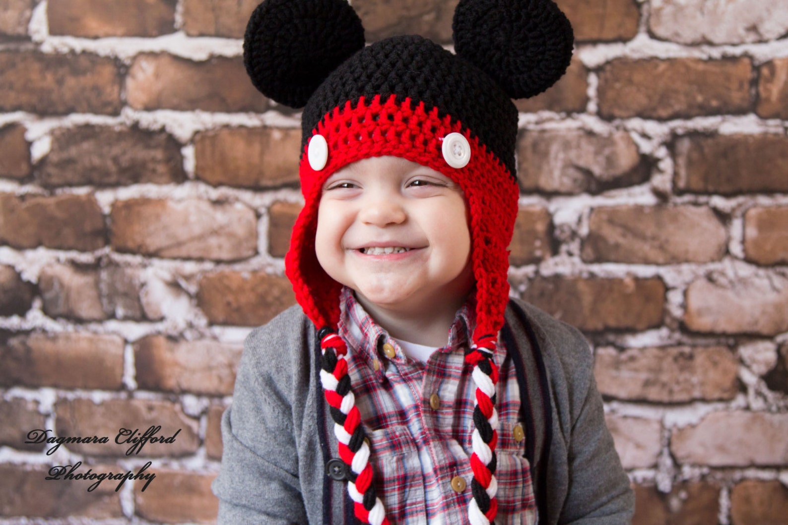 Crochet Hat Mickey Mouse Hat in Black and Red with Ears and | Etsy