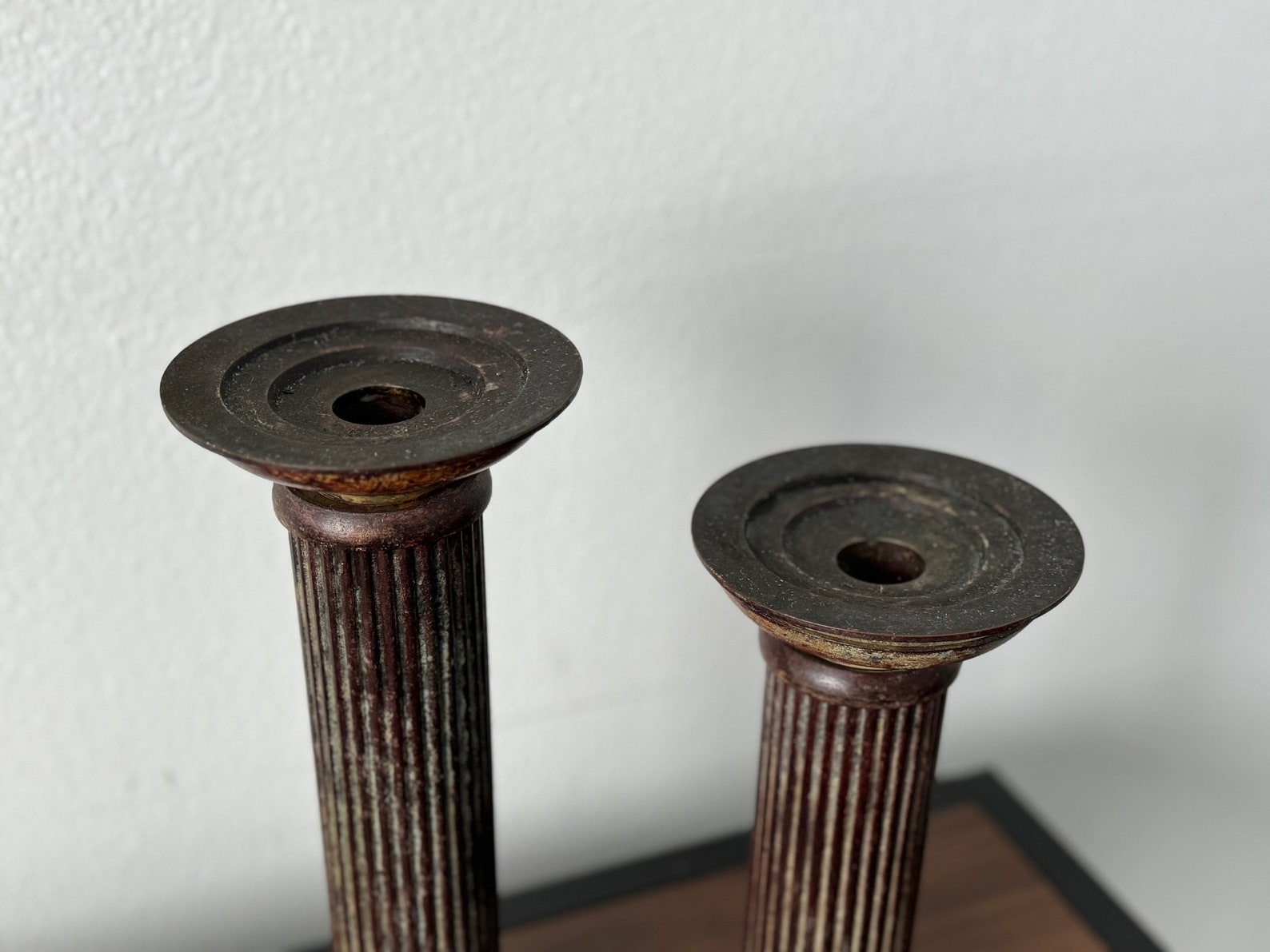 Vintage Roman Style Two Tier Metal Candle Holder Set for Pillar Candles ...