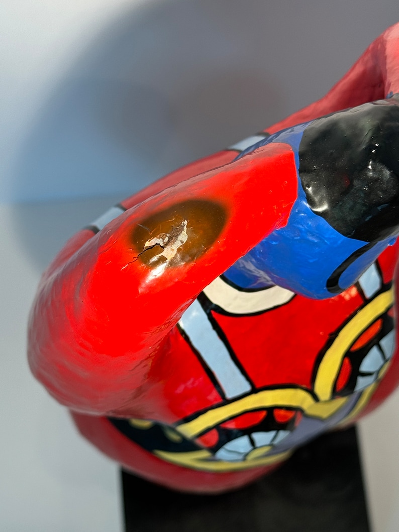 Modern Nana Figure Sculpture Feminine Colorful Curvy Woman Statue ...