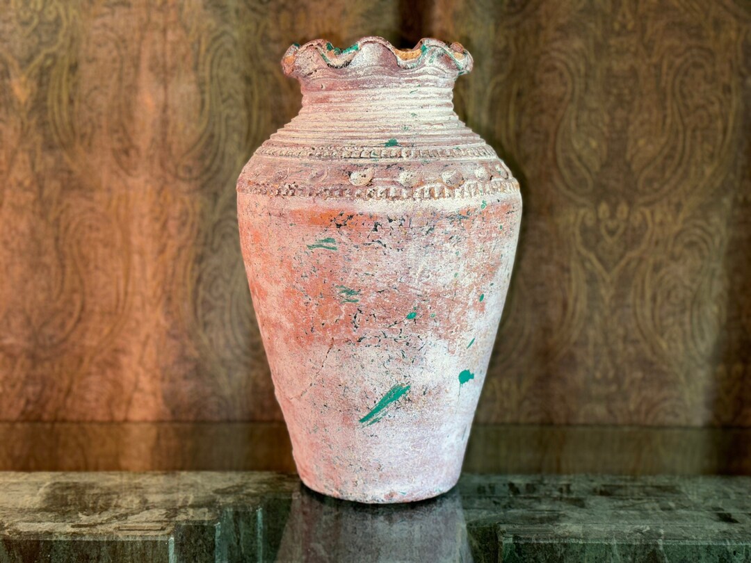 Organic Clay Vase Distressed Terracotta Pottery Scalloped Lid Ceramic ...