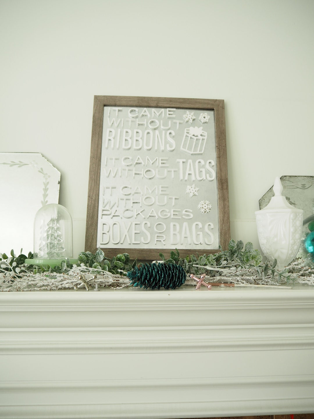 It Came Without Ribbons Grinch Magnetic Signage in White Opaque Acrylic ...