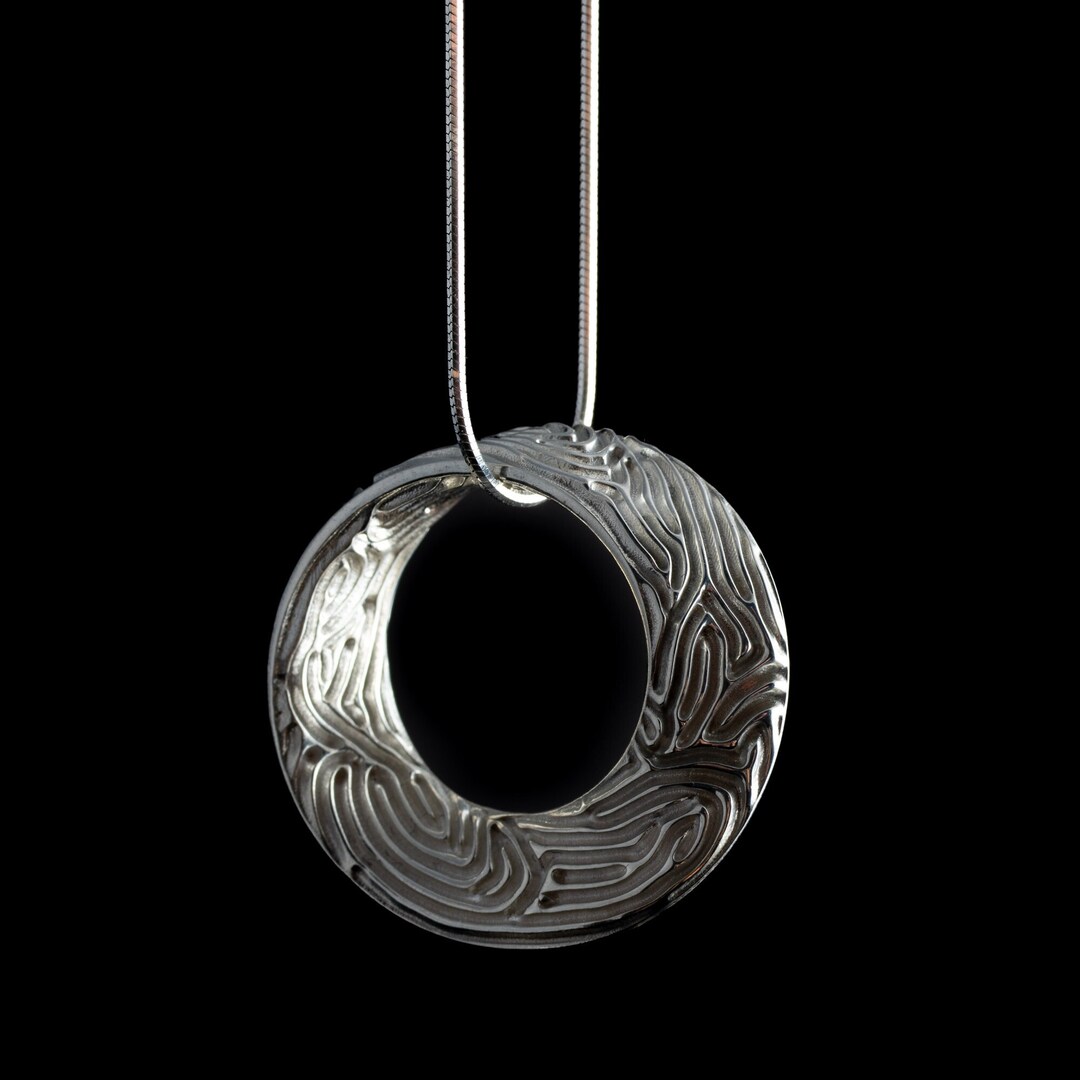 Reaction Mobius Necklace - Mobius Strip Jewelry 3d-printed - Etsy