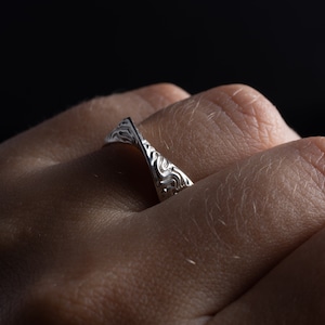 Reaction Mobius Ring - Silver Mobius Strip Jewelry - Etsy