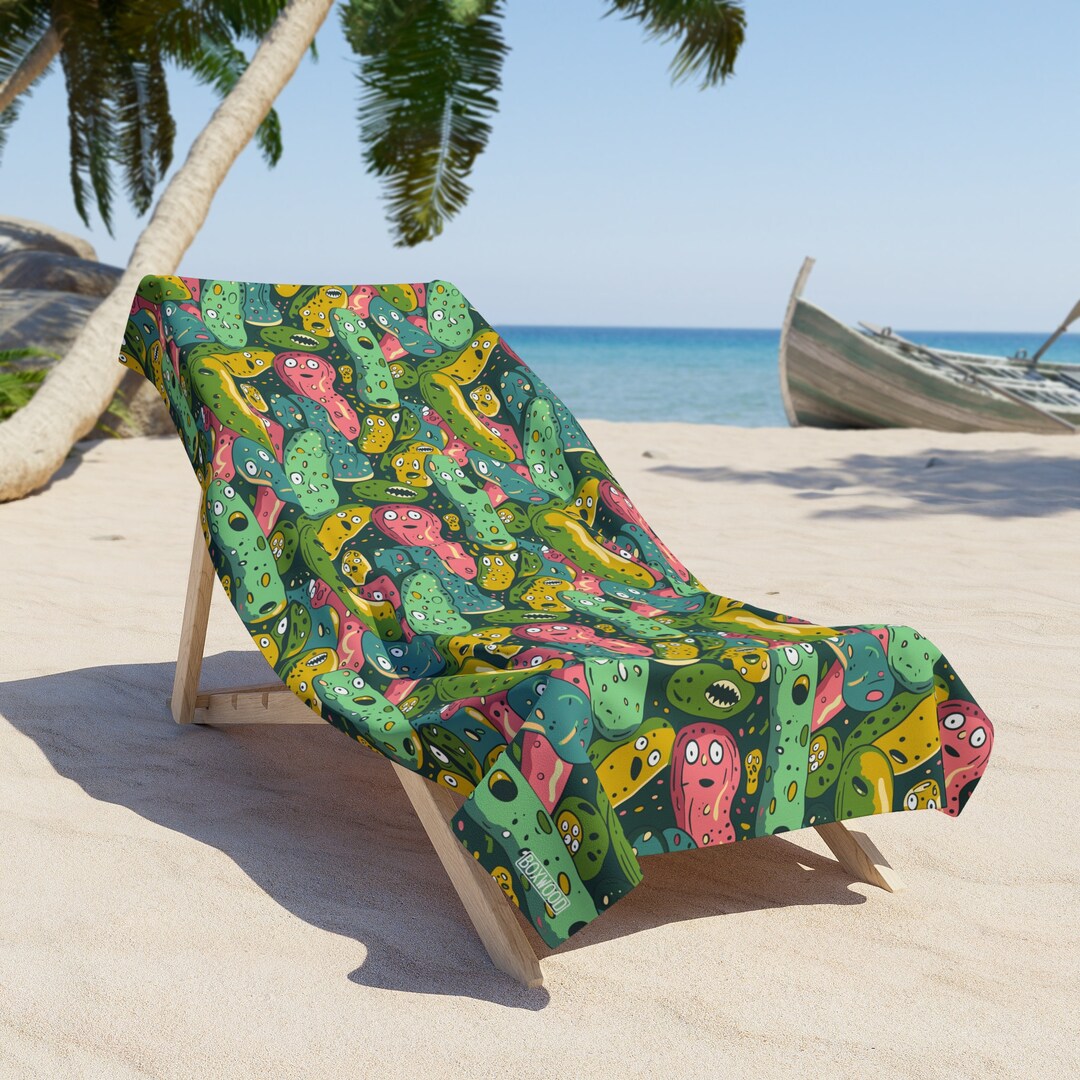 Fun and Goofy 90's Pickle Beach Towel Retro Summer Style for Pool and ...