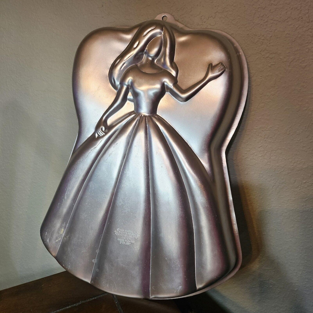 1998 Vintage Wilton Mattel Barbie Princess Cake Pan Aluminum 2105-3550 ...