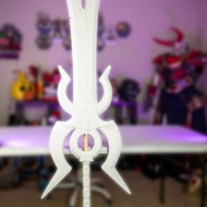 3D Printed Sir Auron Shoulder Armor, Flask & Masamune Sword – Final ...