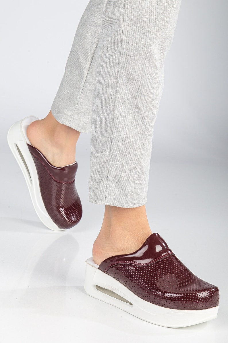 Orthopedic Nurse Clogs, Maroon Medical Slippers, Comfortable Nursing ...