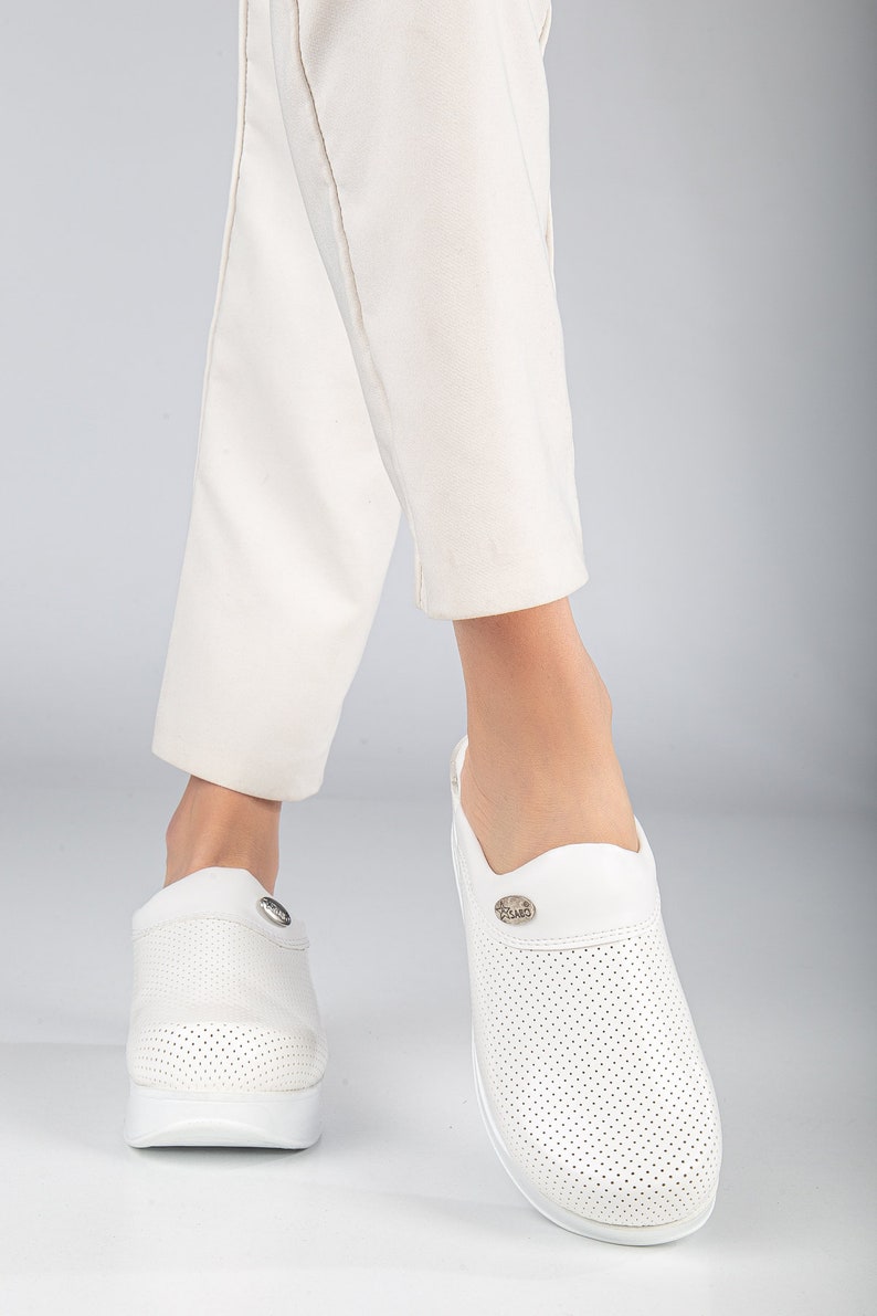For Woman Orthopedics Clogs,nurse Clogs,doctor Clogs,nurs Shoes ...